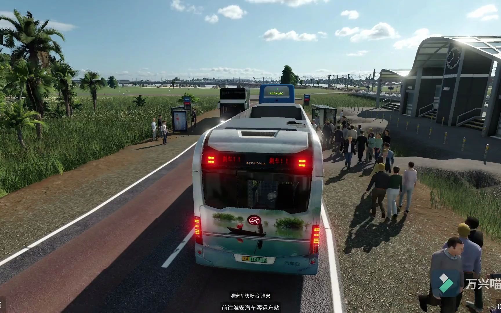 ...发展,公交先行!站点覆盖千万家,这样的市长来一打!(宇通客车U12秀)