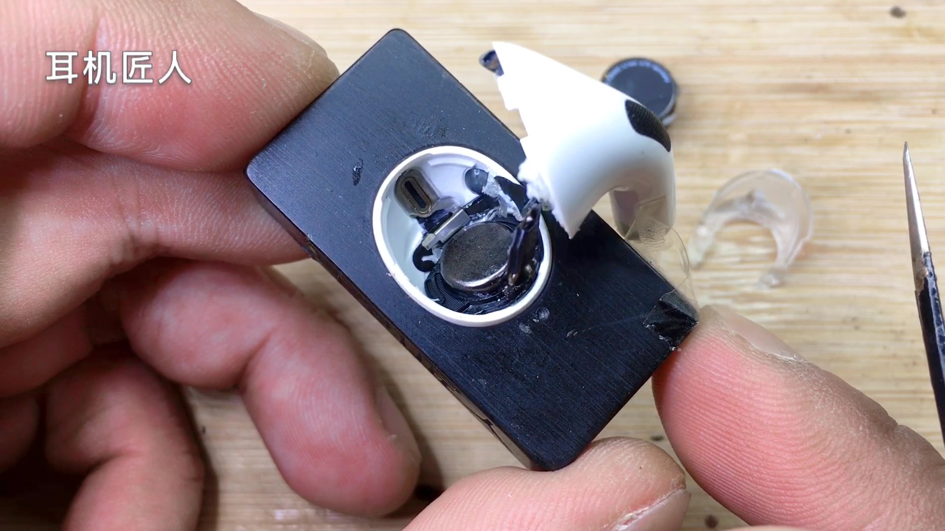 airpodspro降噪有杂音,喇叭故障是祸根,这是大面积用户们的痛