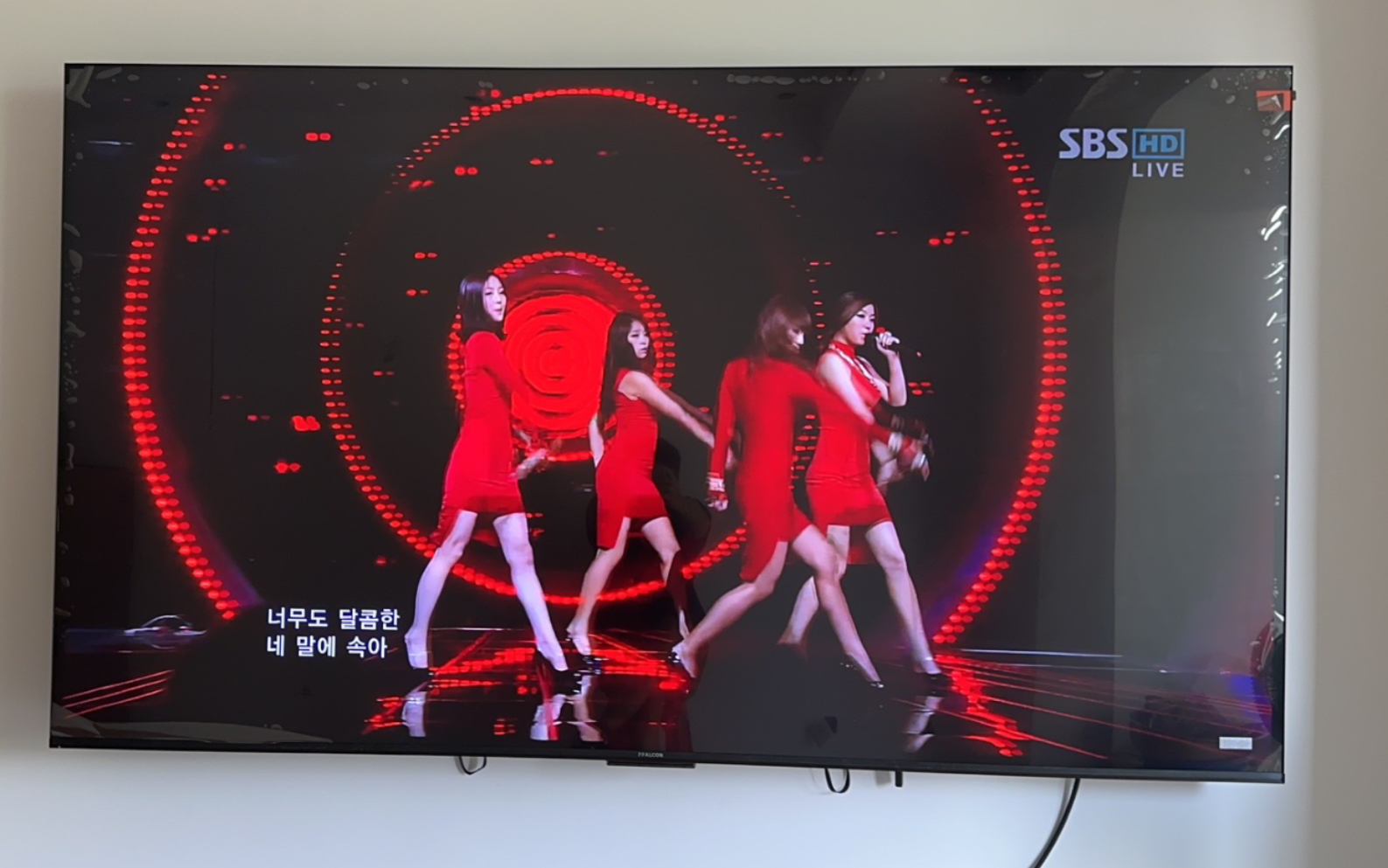 雷鸟鹏7max85寸+Apple tv+国区Apple music#鹏7max #雷鸟电视 #...