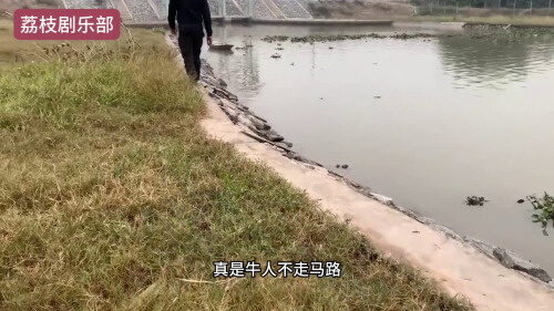 太棒了,小伙竟然纯手工修复废旧机械手表