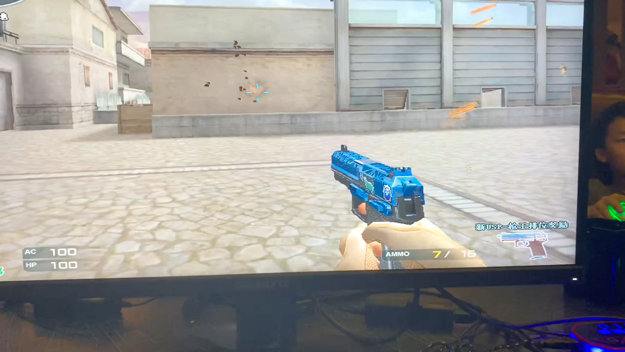 堪比cf鼠标宏的io1.1,微动好的不行