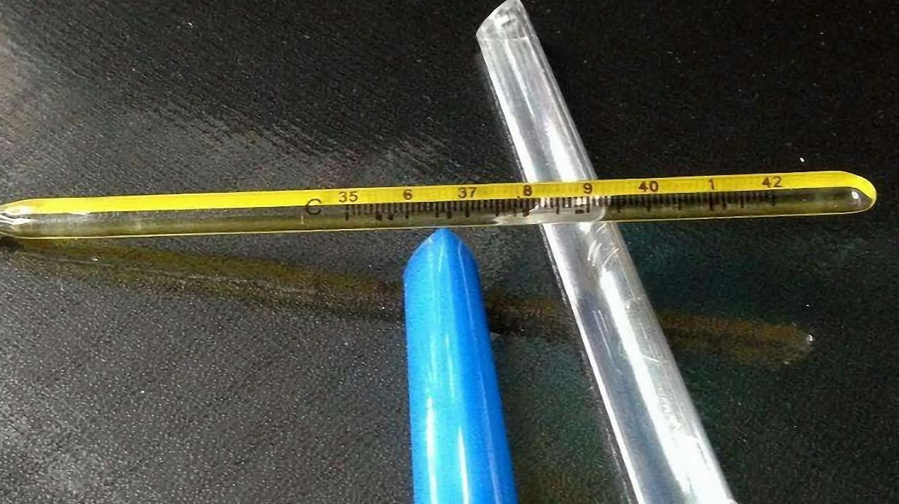 常见的水银温度计,碎了该如何处理呢?这下算是长见识了