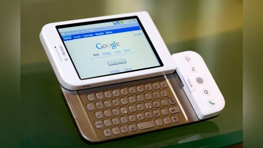 安卓手机诞生十年!第一部Android 1.0手机长这样