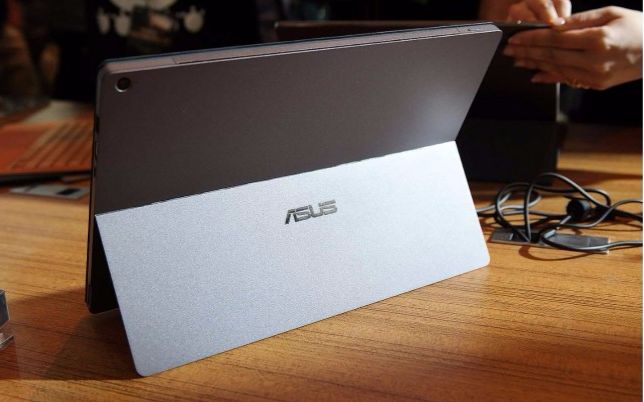华硕Transformer 3 Pro上手:山寨Surface Pro?