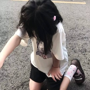 板绘只只 