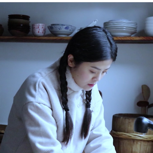 倩山海 