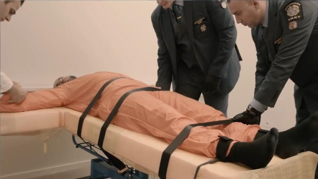 死刑犯被执行死刑时,前几分钟都会做什么?看完让人心里一紧