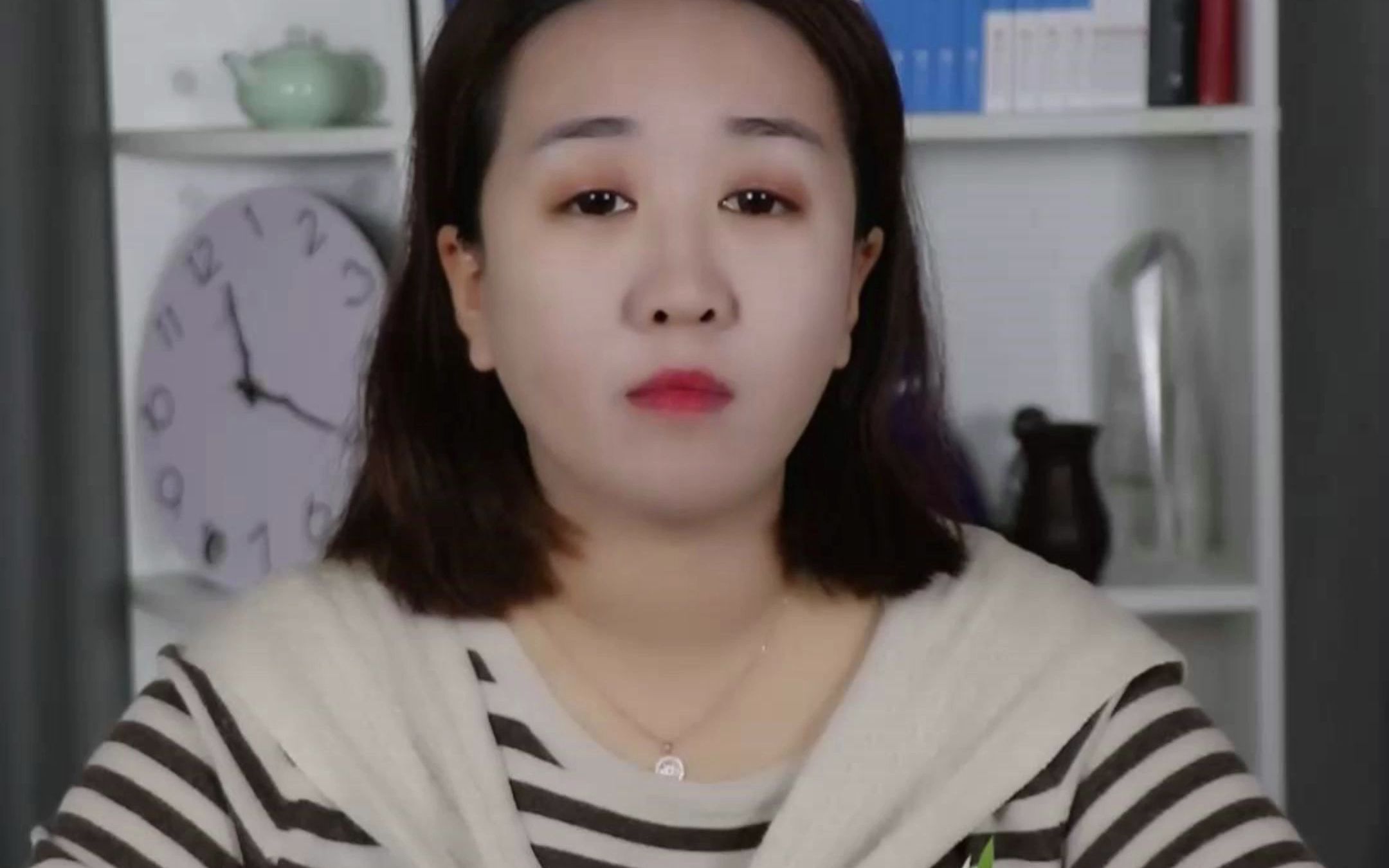 试用期公务员想辞职重新报考可行吗