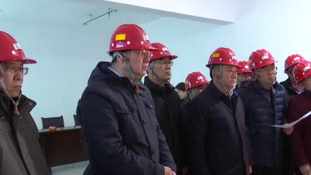 阿右旗开展矿山事故和交通安全应急救援演练