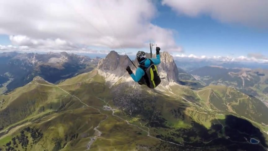 你想在蓝天白云中自由翱翔吗?只需一个制作简单的飞行器