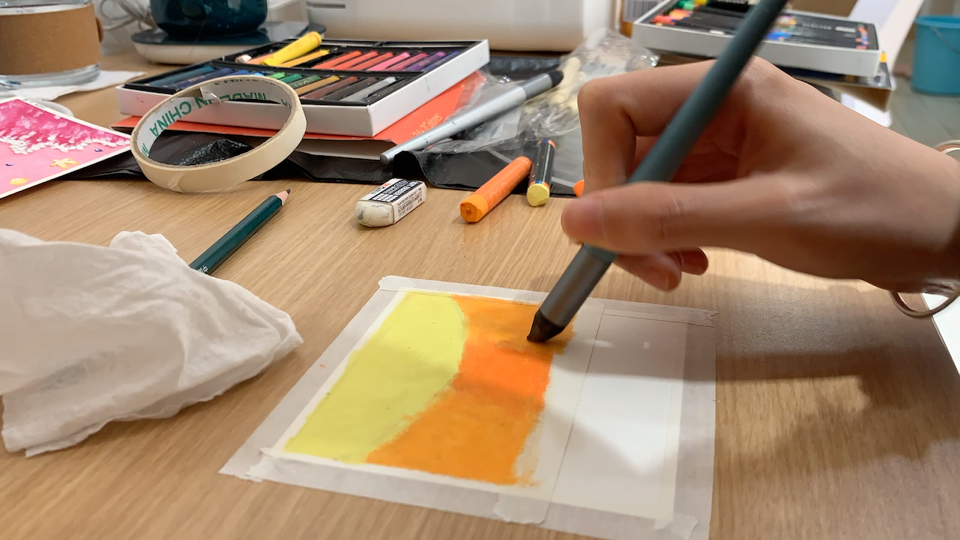 油画棒|凌乱的小白在画画