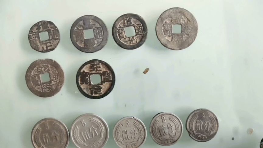 网络传言1956的二分硬币值几万,到底值不值?有知道的吗?