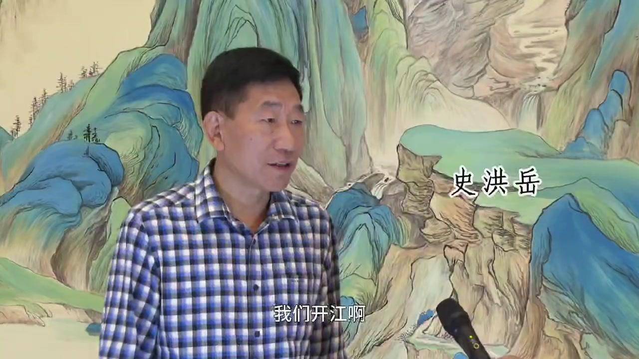 ...中国珠宝玉石首饰行业协会专职副会长、珍珠分会会长:史洪岳作者:...