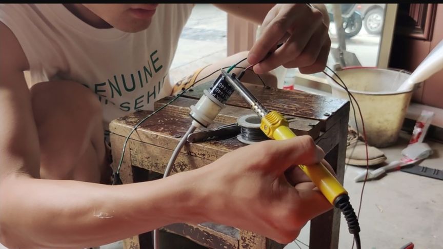 爱钓鱼的来看看 低成本自制增氧泵 望狗子教学做工优良,耐用