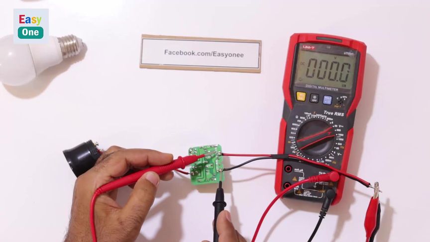 逆变器12V至220V 40W DC-AC升压模块拆箱测评