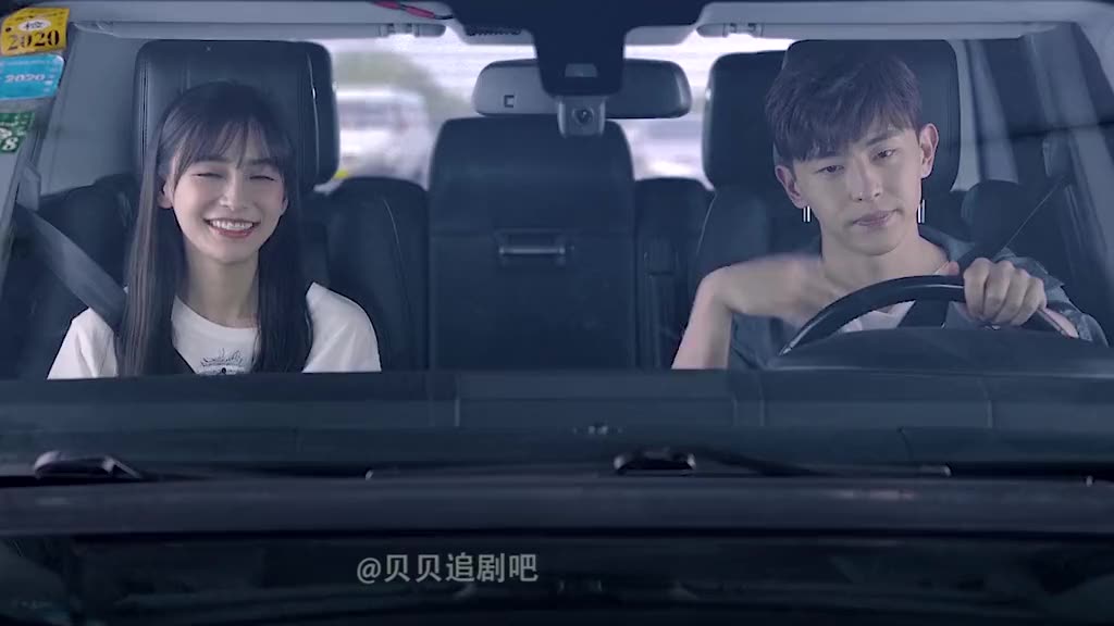 【给我揉揉都不行?揉啥!好好开车】亲了亲了邓伦 angelababy生图