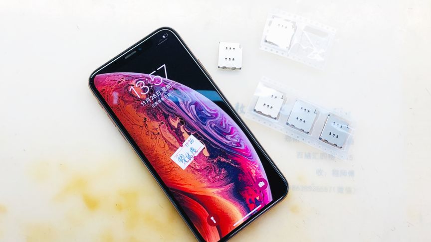 iPhone XS单卡改双卡,为何卡槽装不进?