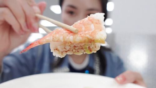 今天去山姆吃烤鸡啦!巧克力泡芙很