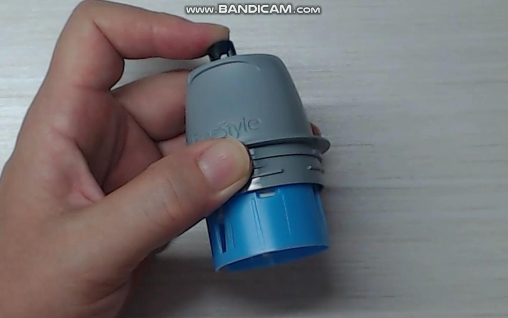 经过改造的雅培瞬感助针器的复位
