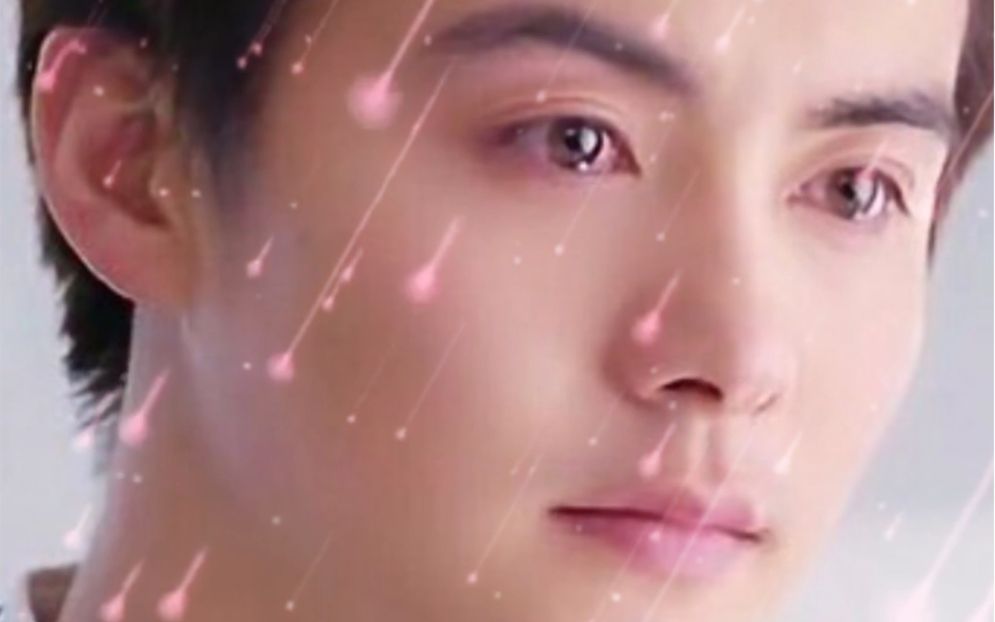 保存视频,打开剪映,导入视频,剪掉多余部分,添加画中画,图片,混合模式,...