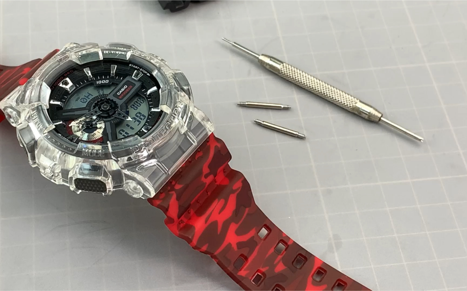 买了卡西欧g-shock手表ga110系列树脂表带如何拆卸和安装方法演示
