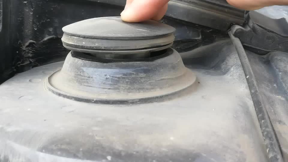 朗逸左前轮得压力轴承,居然坏了。真是郁闷.【来自懂车帝车友圈】