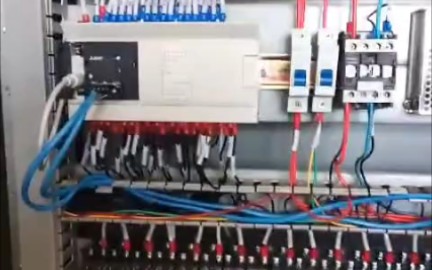 PLC编程配线配电柜调试