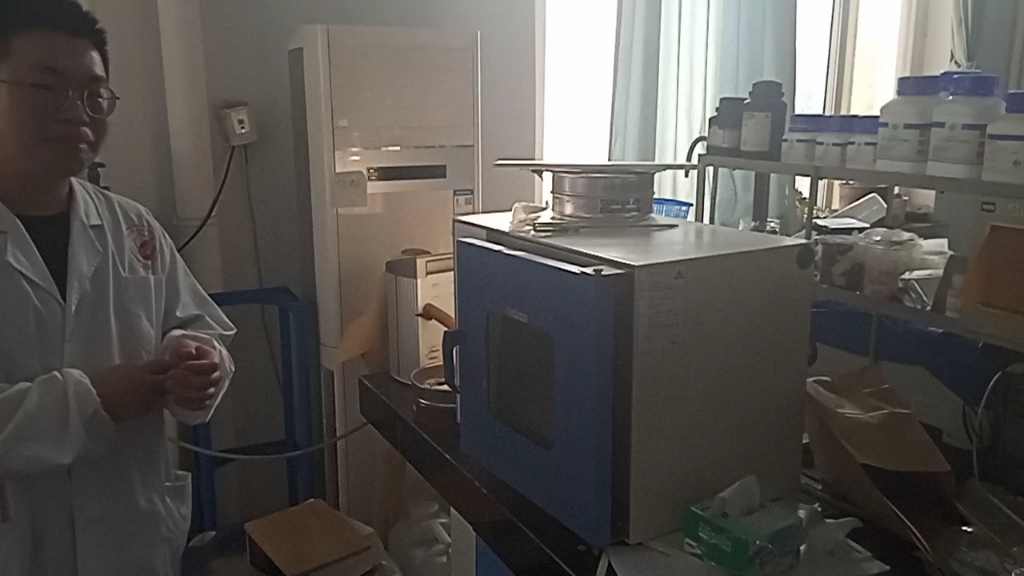 实验室安全:烘箱的使用与注意规范/化学/化学实验/烘箱/大学/大学化学/...