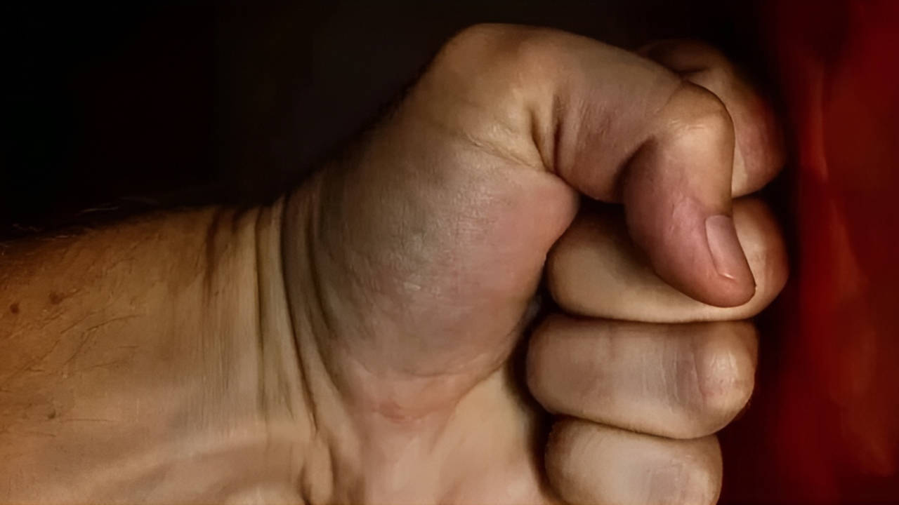 中方如何迎头痛击?军事专家:用饱满的拳头打到对方脸上