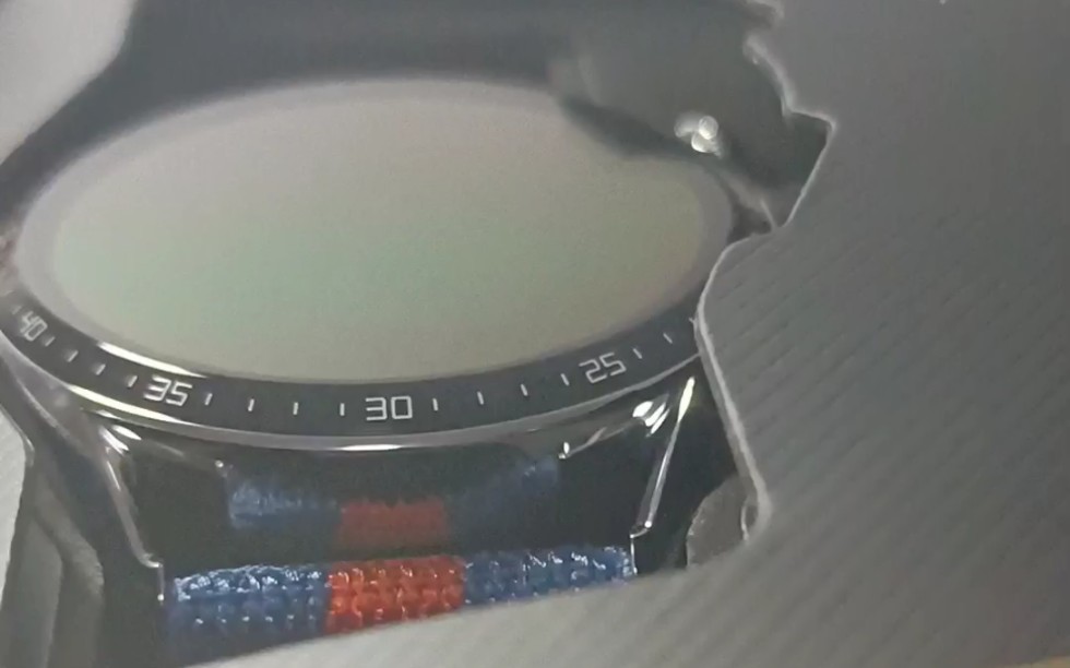 华为新发布的gt3手表开箱啦!