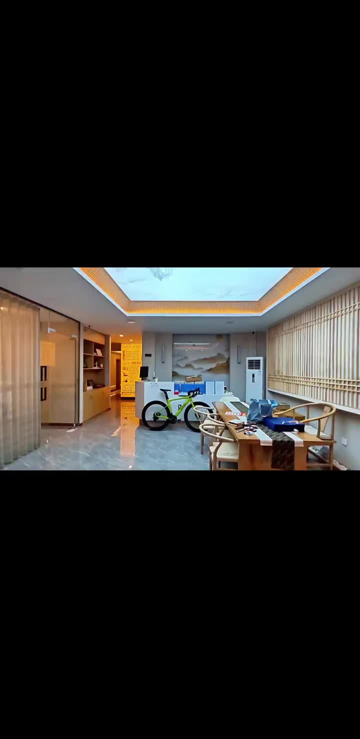 ...房东直签无套路! 400m超大空间任你发挥, 美甲美睫/皮肤管理/轻医美...