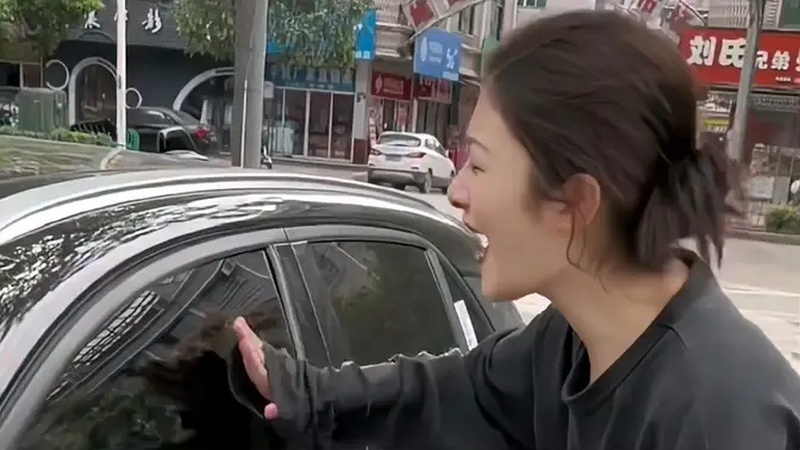 爱就要有最起码的信任和尊重