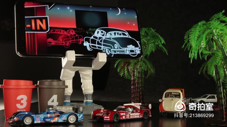 深夜的汽车电影院,你能找到熟悉的小车么 #定格动画#汽车摄影