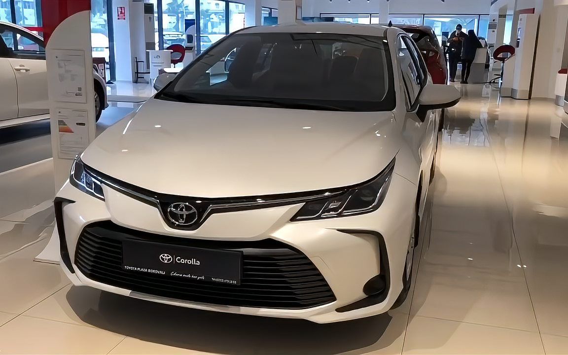 10万!2023款丰田卡罗拉终于来了!搭1.8L+运动外观,比雅阁还漂亮