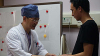 老百姓省钱了!医保卡余额那么多,除了买药还能干啥