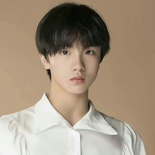 帅哥挖掘机PiuPiu 