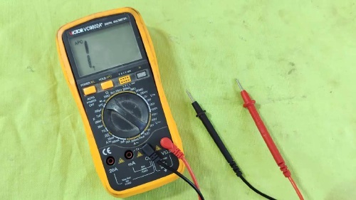 万用表毛病一箩筐?教你 DIY 轻松搞定!(1