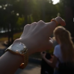 蛋黄酥以及肉松小贝 