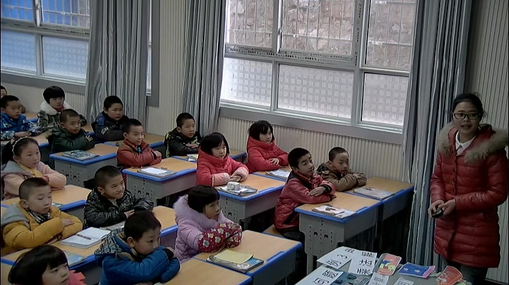 《表内乘法(二)·解决问题(例3)》 人教版小学数学二年级上册 省级...