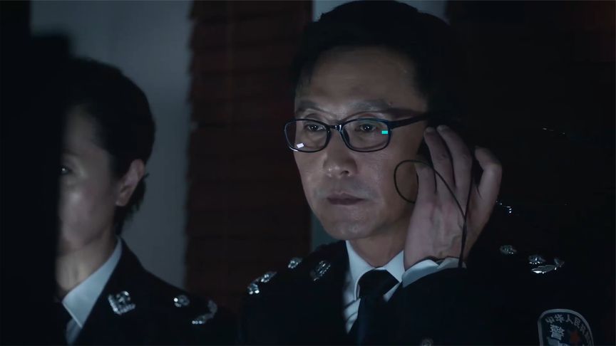 破冰行动蔡永强审问犯人这段简直太燃了