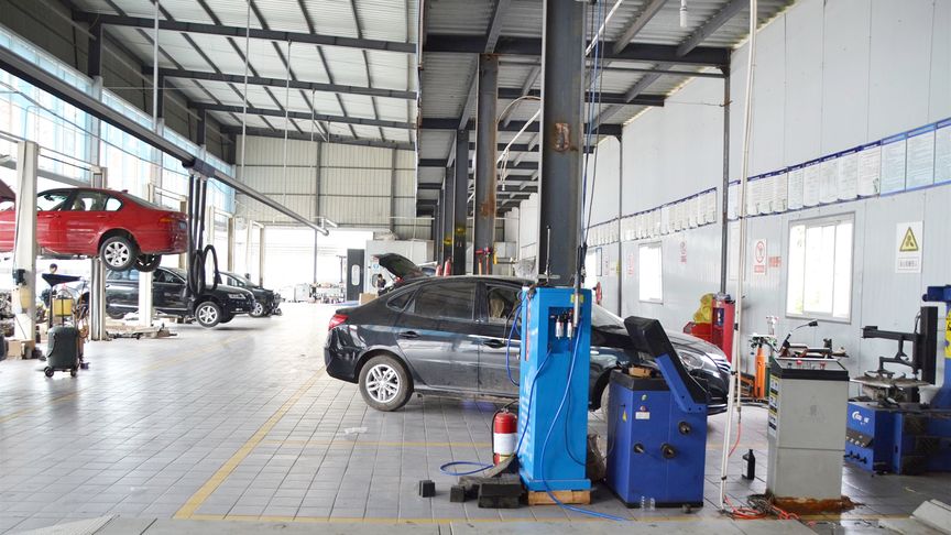 什么车最爱进修理厂?修理厂老板总结的真到位,这些车毛病太多