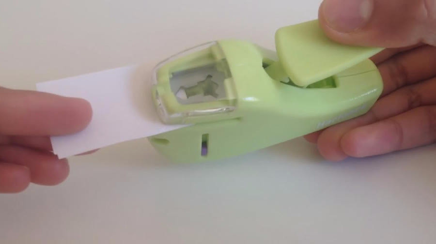 这个超级神奇订书机,不用钉子,钉上扯都扯不开