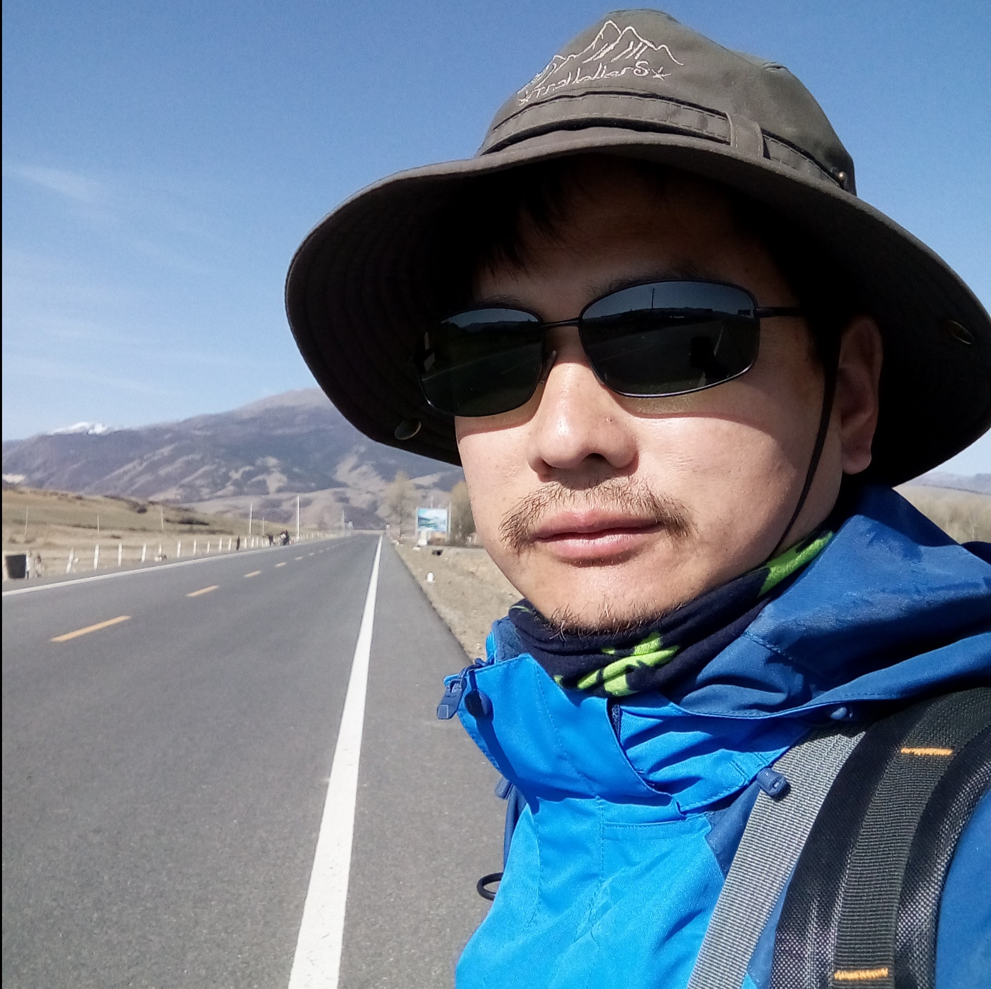 明仔旅行记 