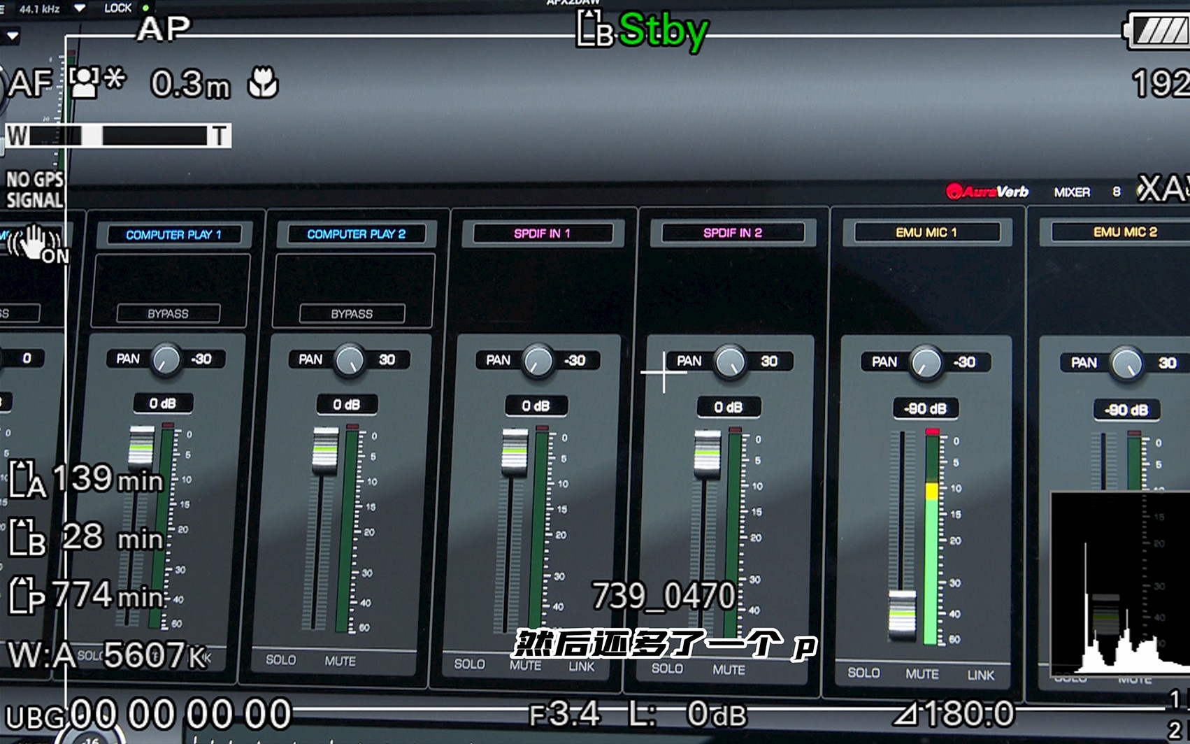 ...升级5.0固件之后,可以直接录制1080P视频到SD卡,无需sxs转换卡套