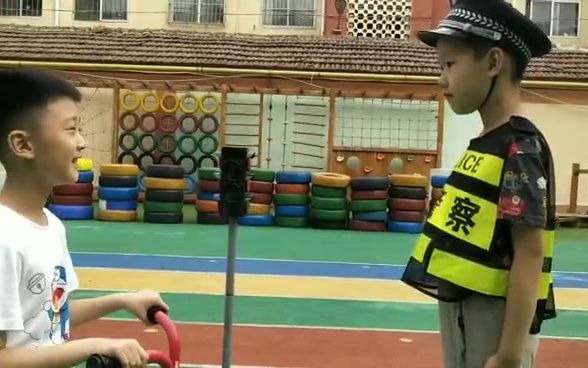 《交通安全伴我行》德州市平原县光明幼儿园校园安全短视频