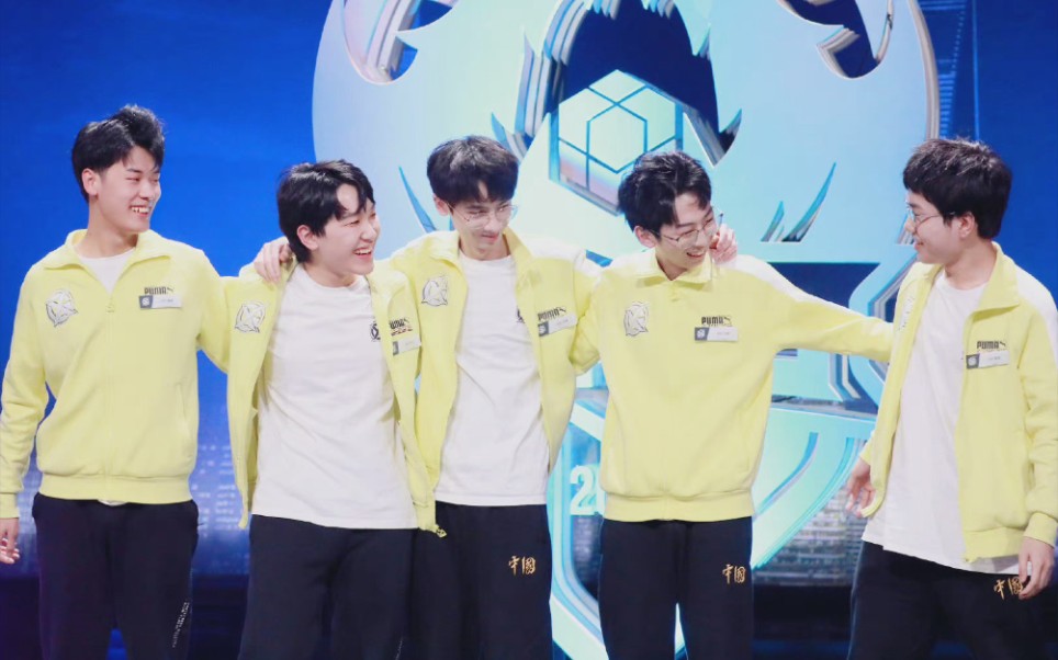 12.27张大仙直播录屏 XYG电子竞技俱乐部精神股东大会会议记录(半屏...