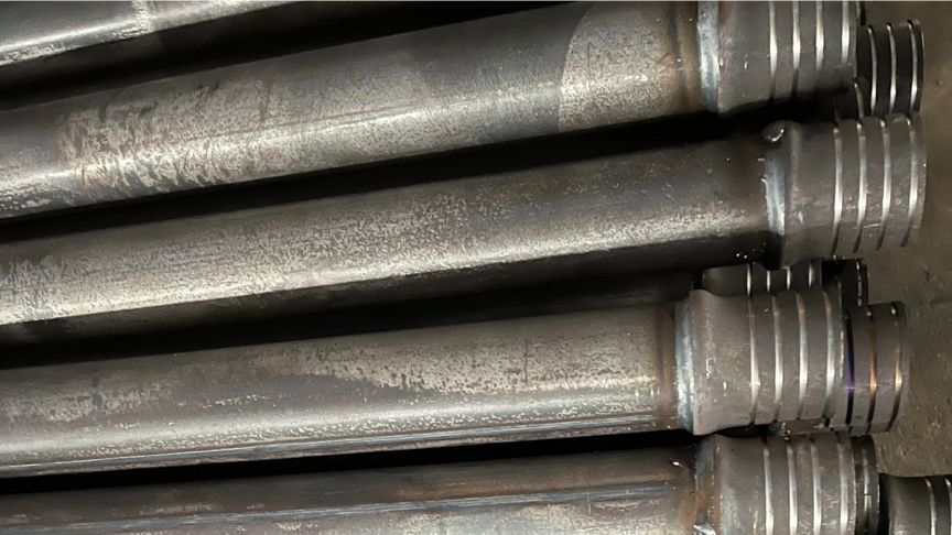 一支灌注桩里埋设几根声测管