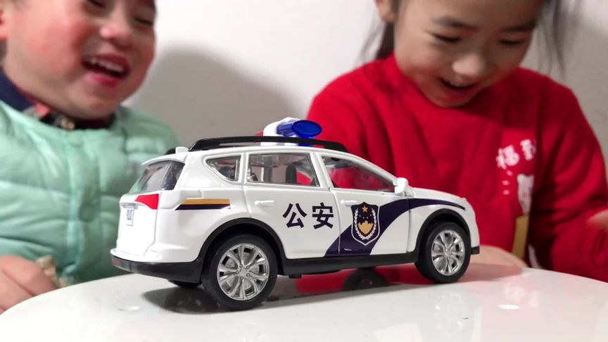 回力玩具车警车合金车,男孩模型小汽车警察车儿童仿真公安车辆!