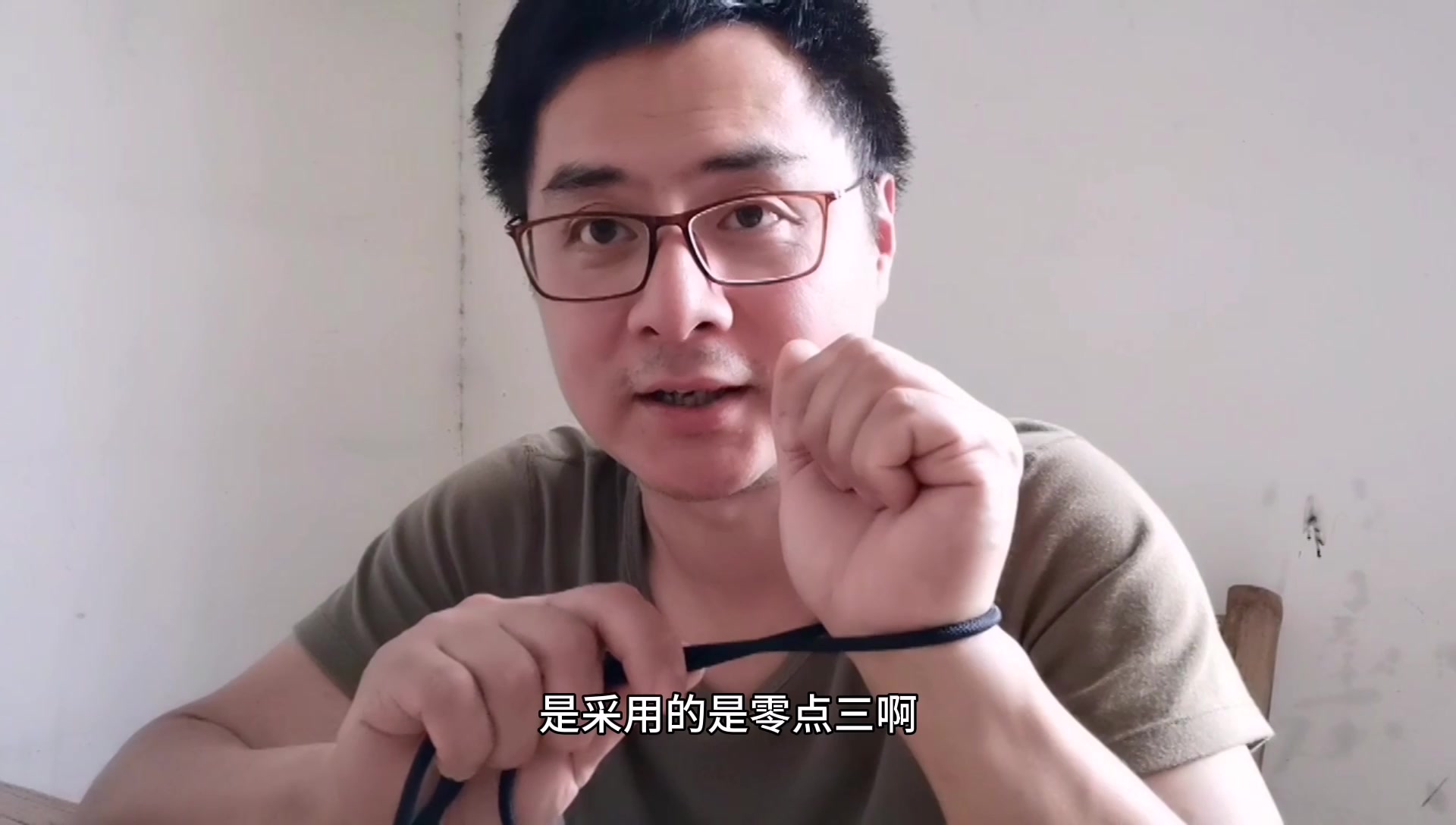 职业牵犬师分享P字牵狗绳制作,选对材料DIY不难