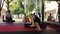 Foam roller release 瑜珈滚轮放松肌肉